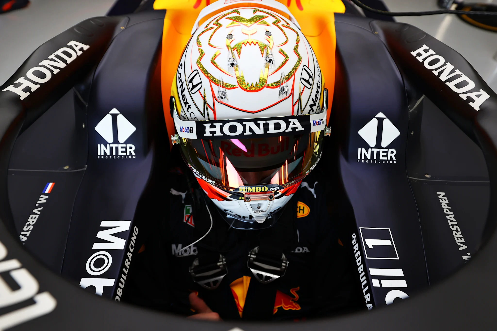 Max Verstappen reveals his 2021 F1 helmet design ahead of RB16B ...