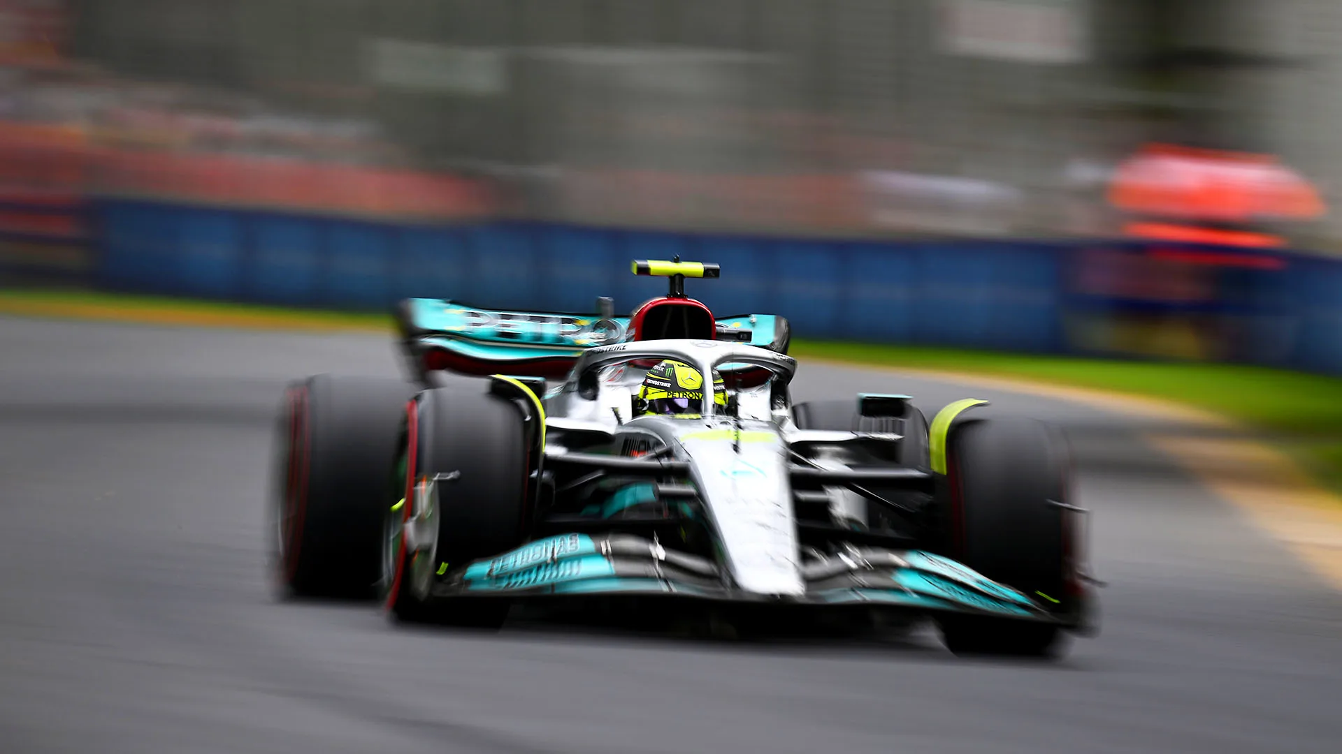 'Nothing you change on the car makes a difference' – Mercedes drivers ...