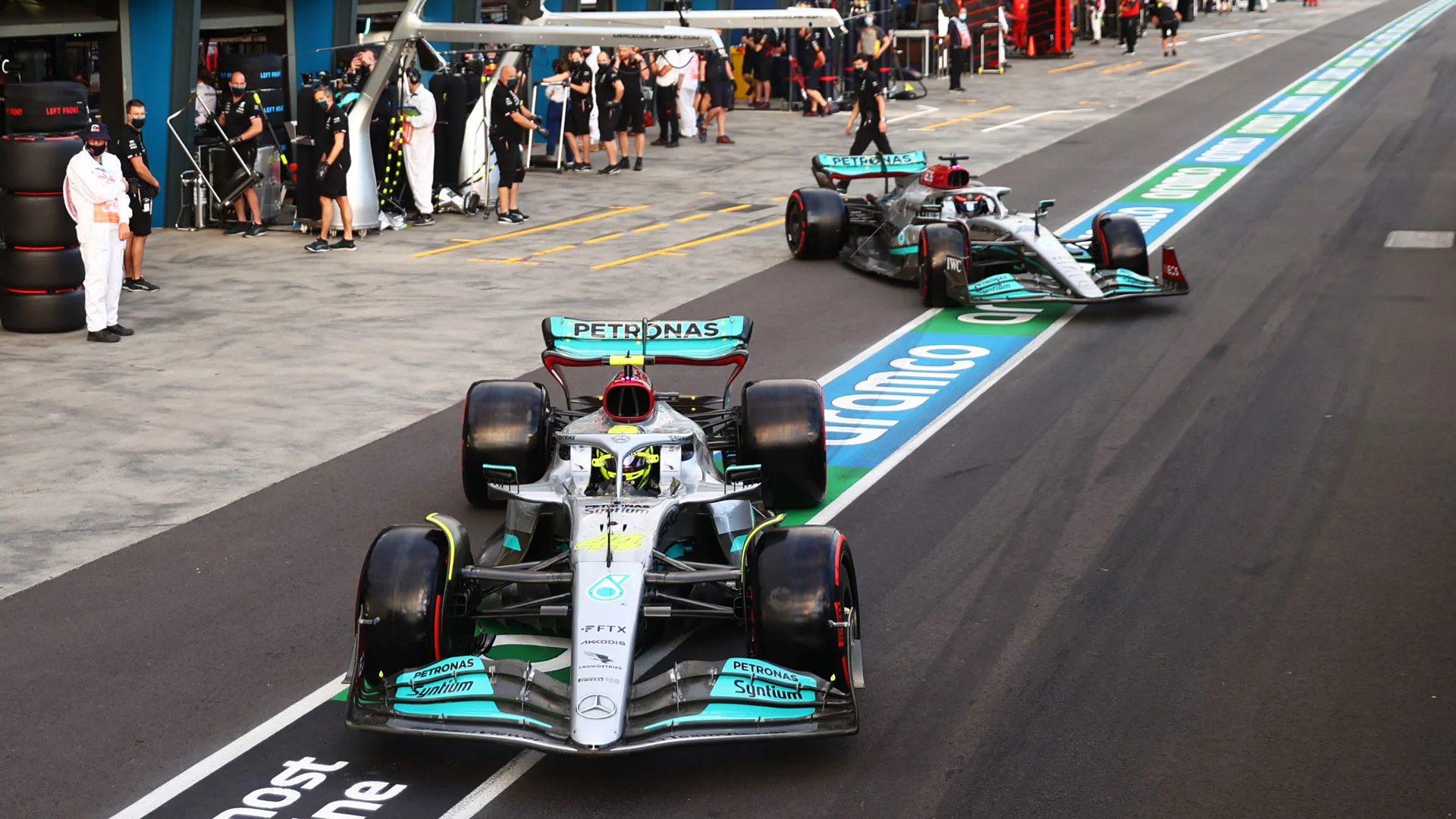 Mercedes say they 'definitely want to win' Silverstone – but Wolff ...