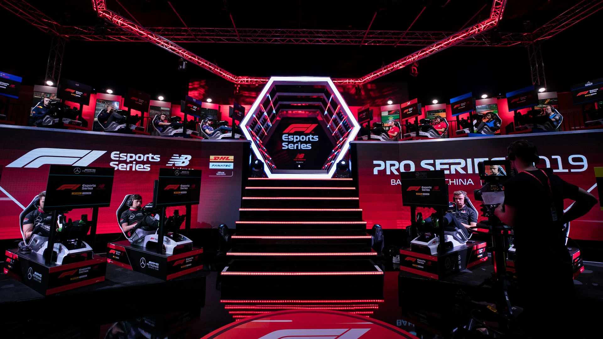 F1 New Balance Esports Pro Series: Tonizza Roars Into Championship Lead