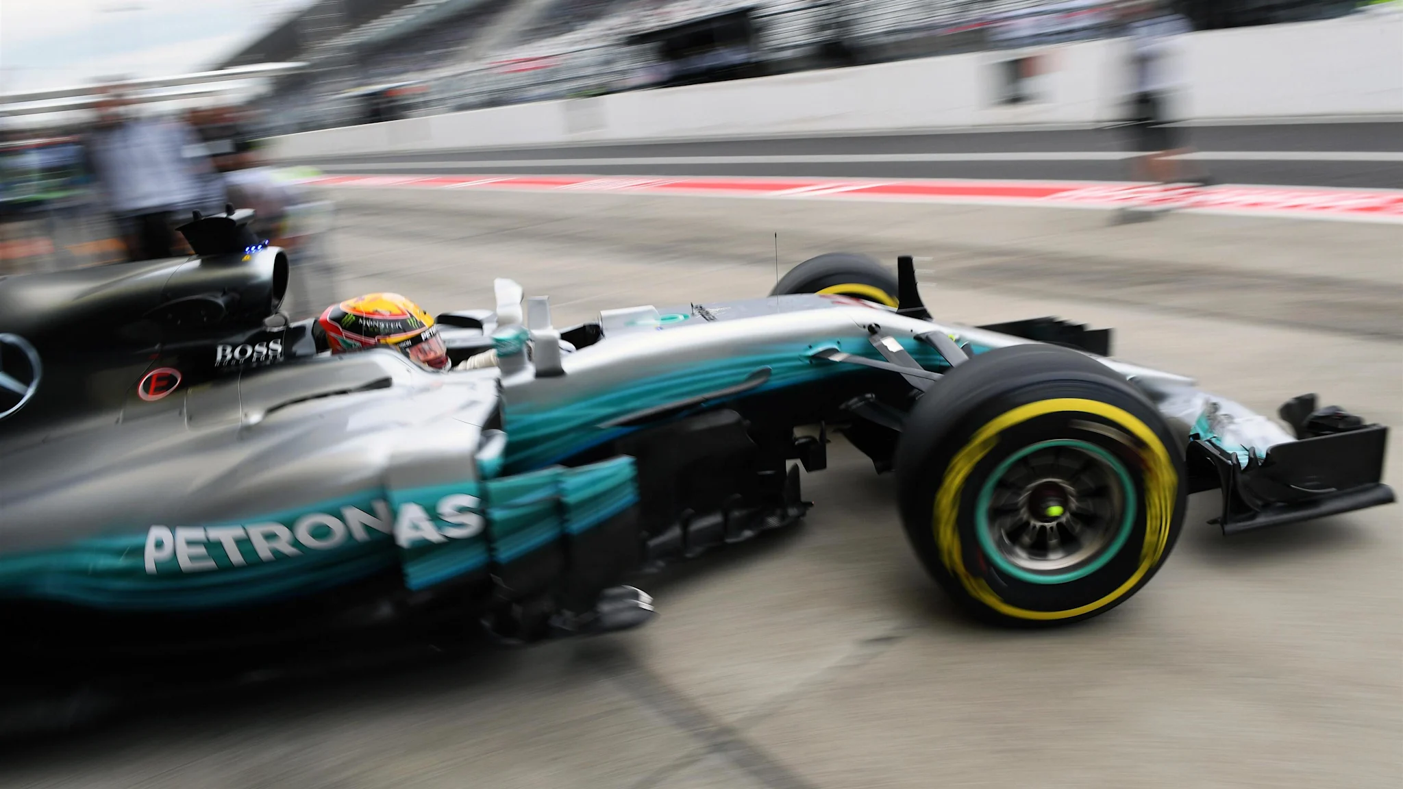 Hamilton: Mercedes ‘feels back to normal’ in latest spec