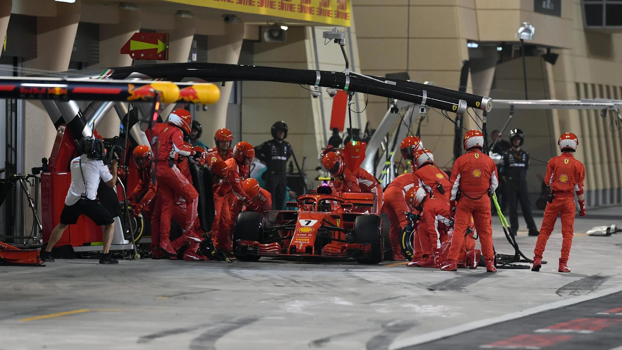 Ferrari explain pit stop error that led to mechanic injury
