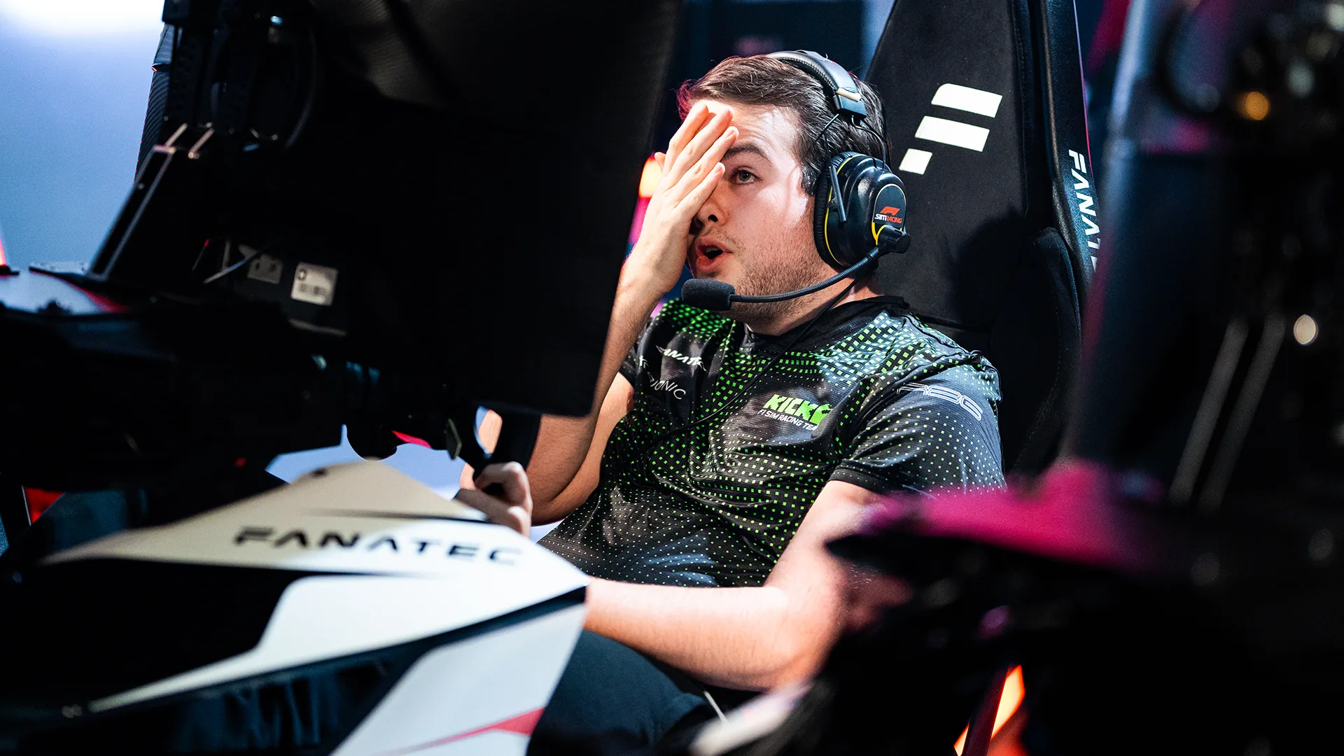 Thomas Ronhaar wins Round 8 of F1 Sim Racing World Championship as ...