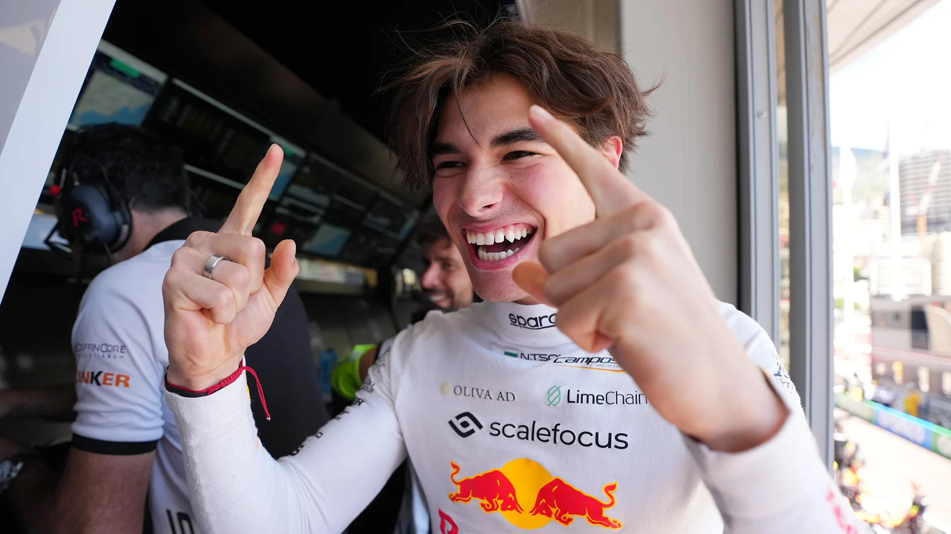 F3: Nikola Tsolov comes out on top to take maiden pole position in ...