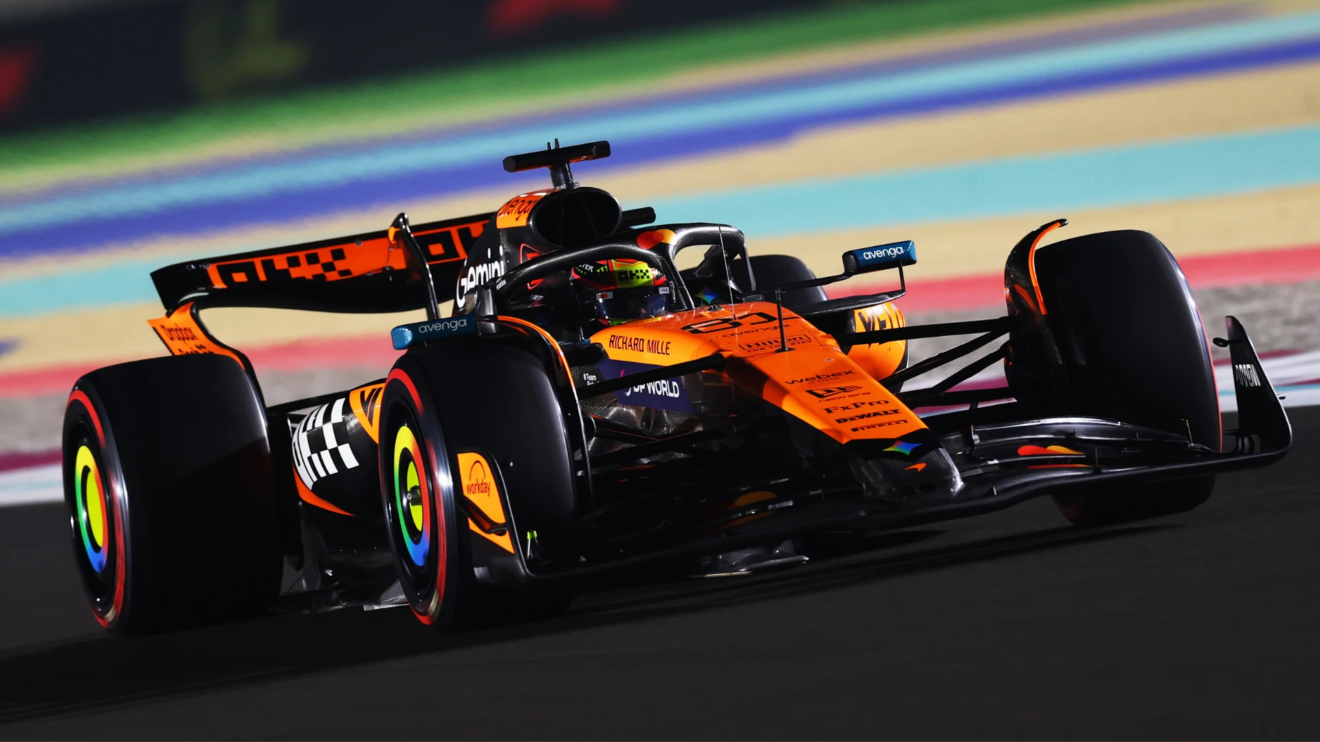 LIVE COVERAGE - Formula 1 Qatar Airways Qatar Grand Prix 2025