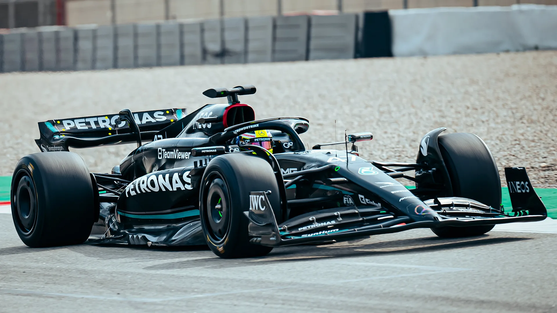 Drivers notch up over 600 laps in Pirelli’s 2024 tyre test as Mick ...