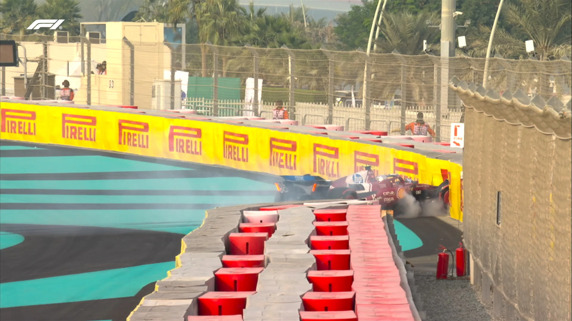 WATCH: Lewis Hamilton brings out red flags after crashing during final ...