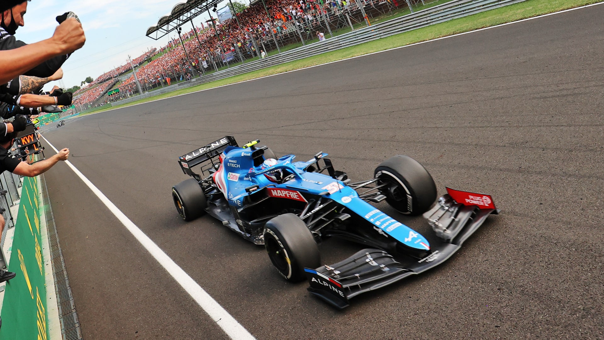 Fighting in midfield ‘a lot tougher’ than leading a race, says Ocon ...