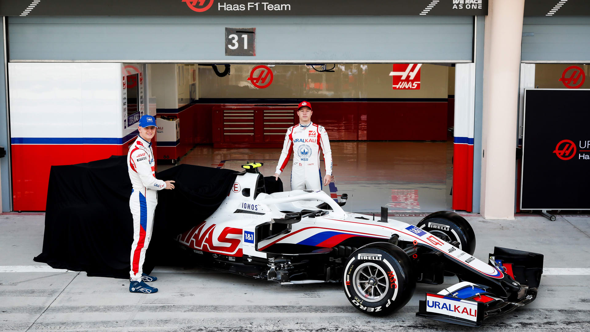 Haas officially launch 2021 F1 car, the VF-21, as pre-season testing ...