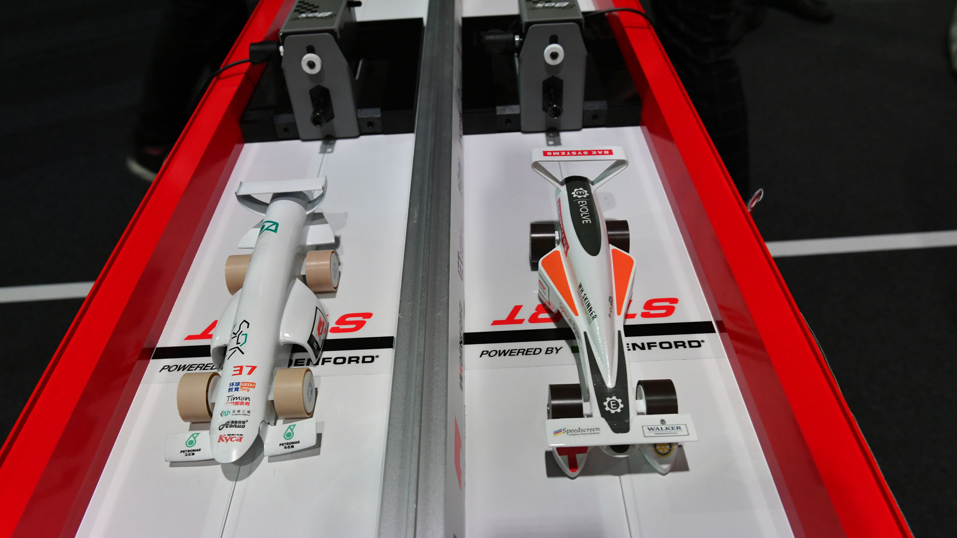 Youngsters go for glory in Aramco F1 in Schools World Finals | Formula 1®