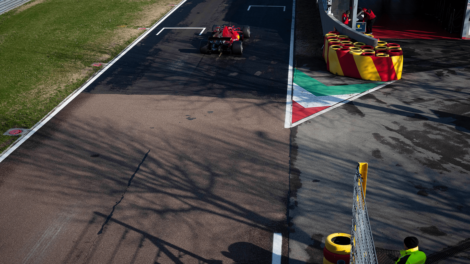New team boss Vasseur watches on as Leclerc completes Ferrari 'wake-up ...