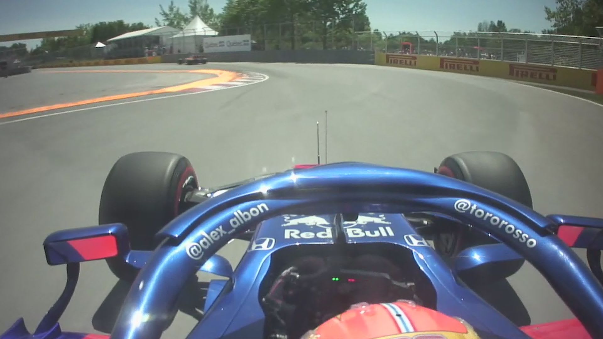 Sainz loses three grid places for impeding Albon | Formula 1®