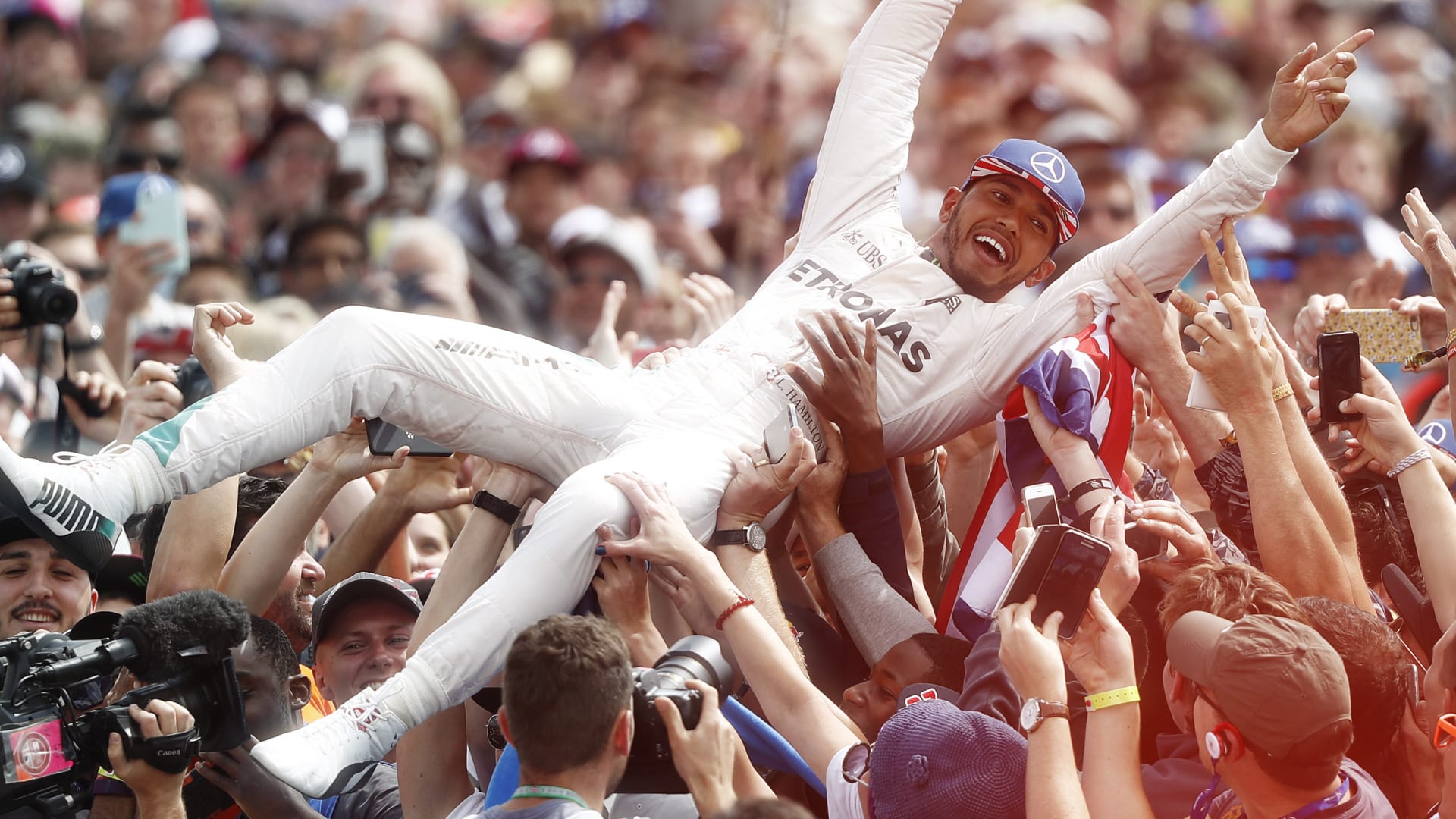 MAGIC MOMENTS: Lewis Hamilton's British Grand Prix memories | Formula 1®