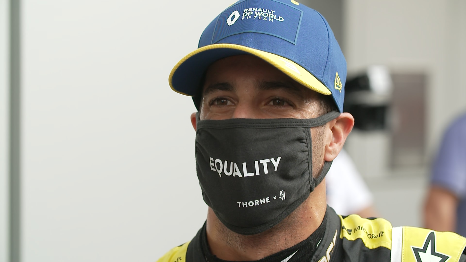 Daniel Ricciardo hoping ‘odd side’ grid slot can give him advantage in ...