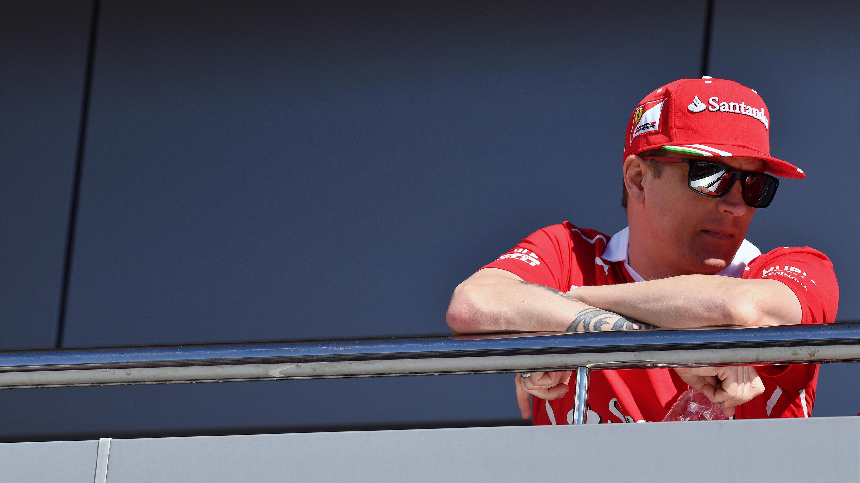 Raikkonen 'tried too hard' in final corner