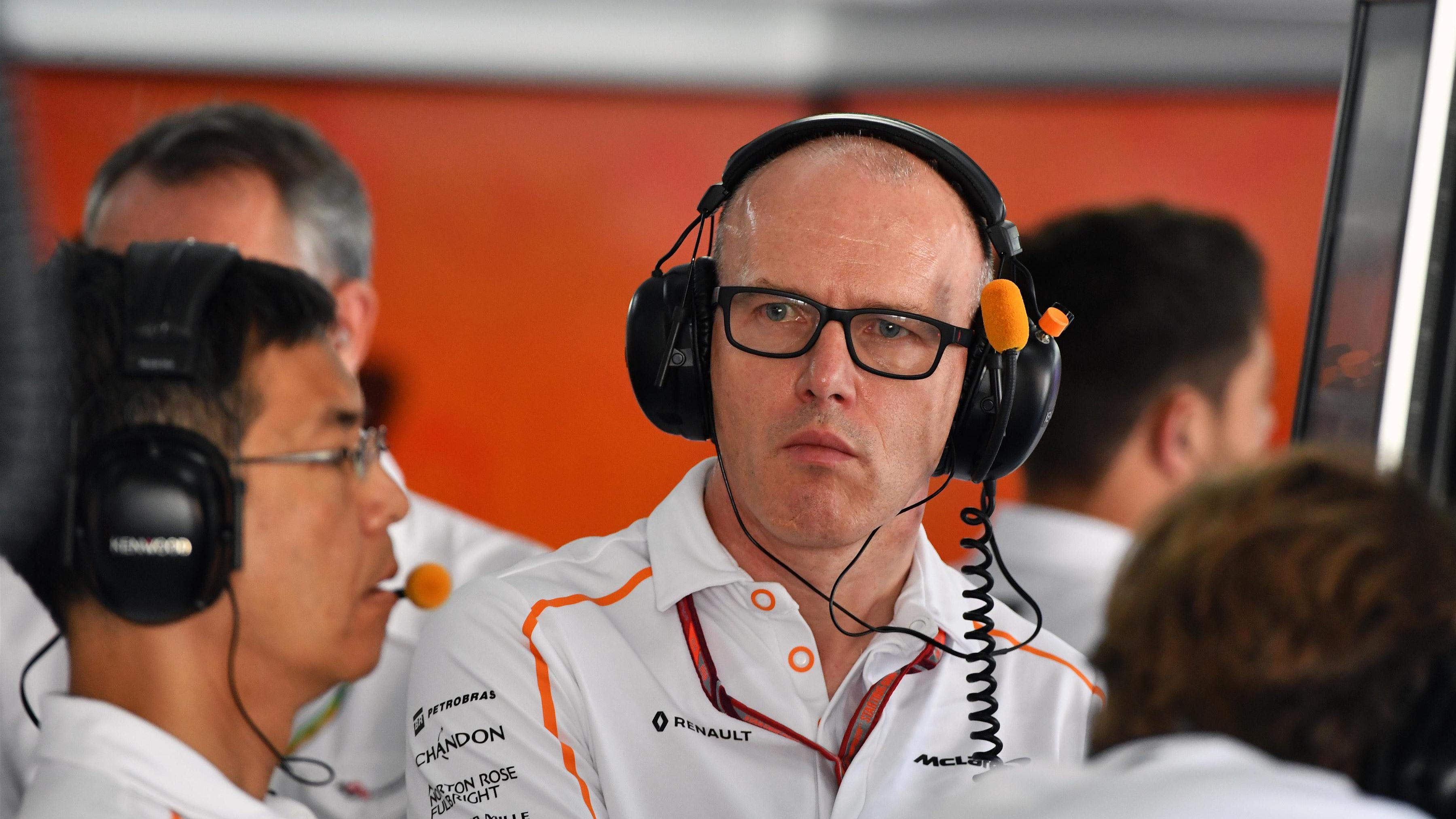 Williams announce ex-McLaren man Simon Roberts as new managing director ...