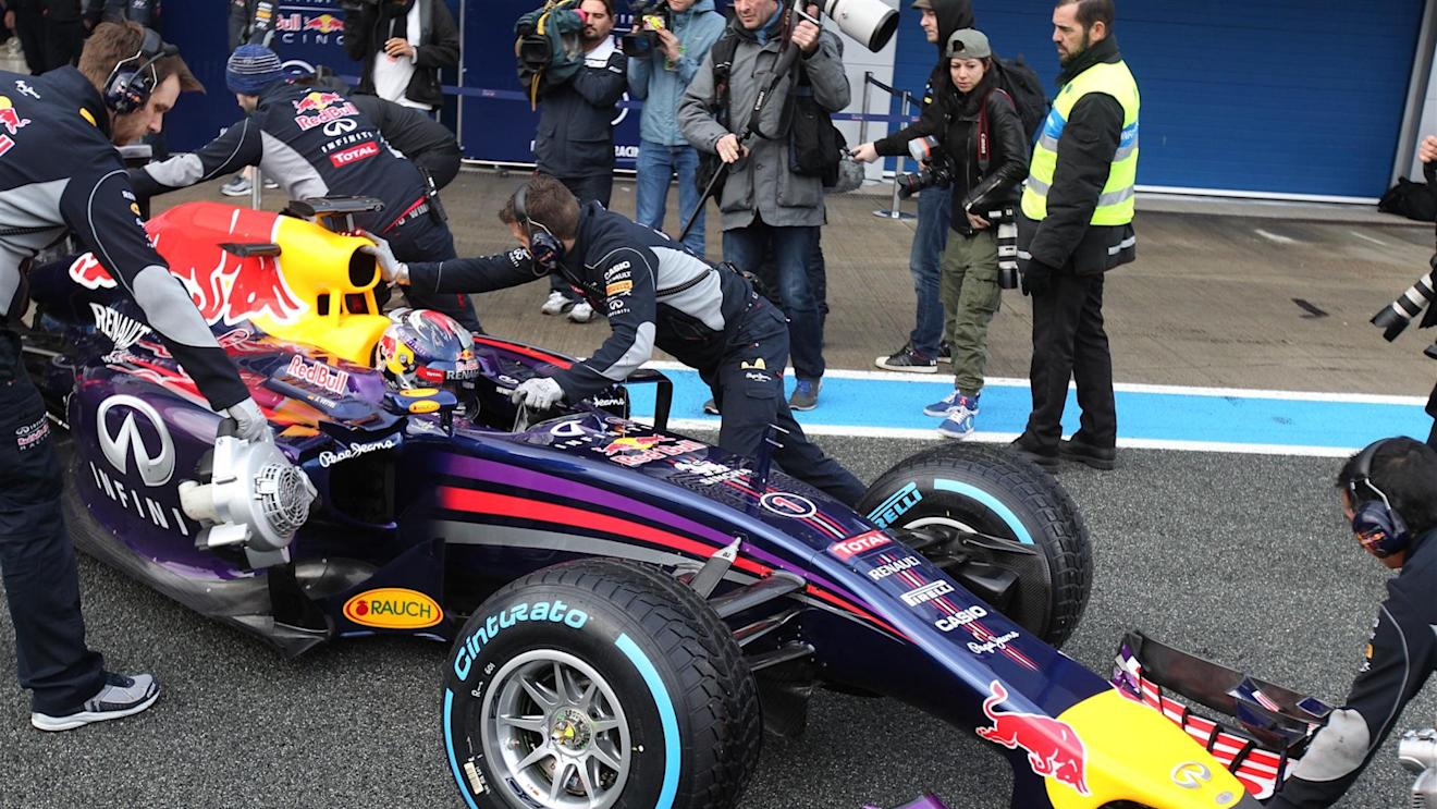 Christian Horner: 2014 a race between engine manufacturers