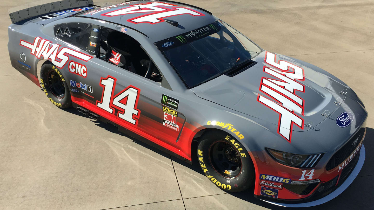 Grosjean and Magnussen to drive NASCAR stock car at COTA | Formula 1®