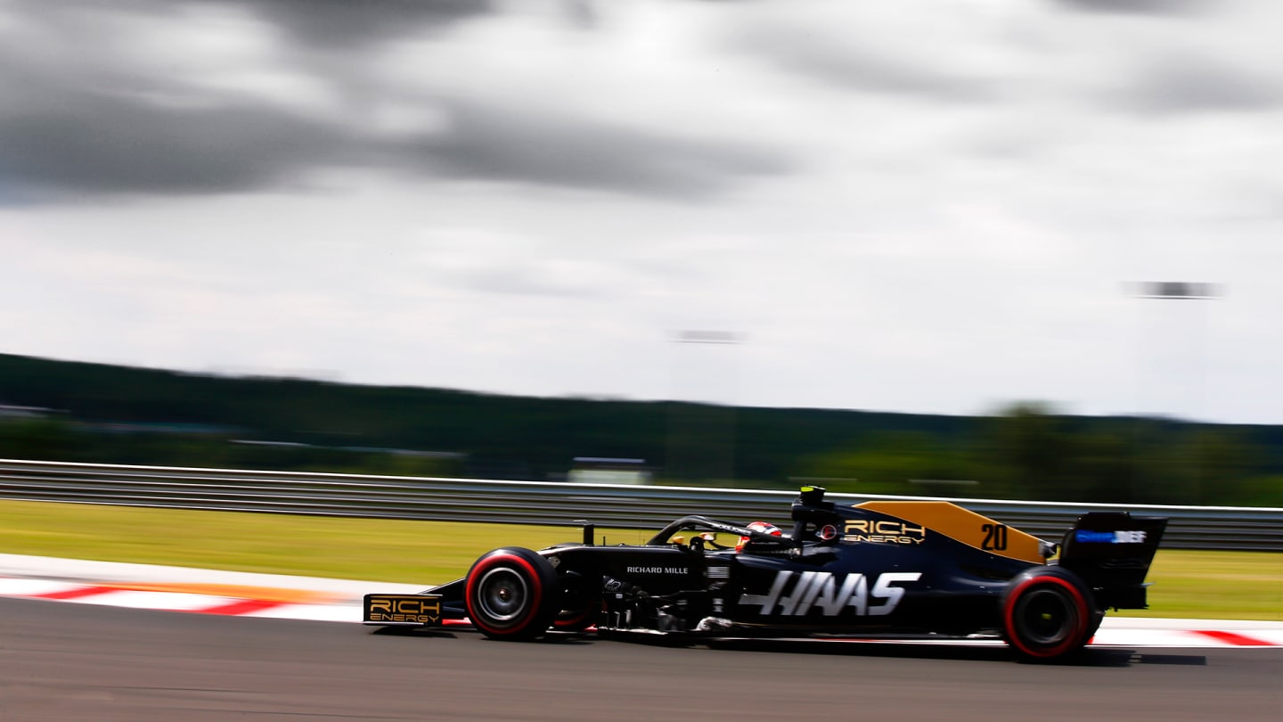 Haas reveal 2020 livery: How VF-20 compares to previous cars | Formula 1®