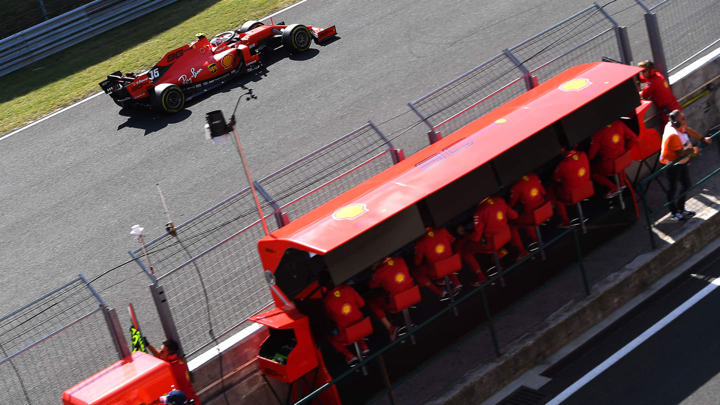 The insider’s guide to… The Pit Wall | Formula 1®