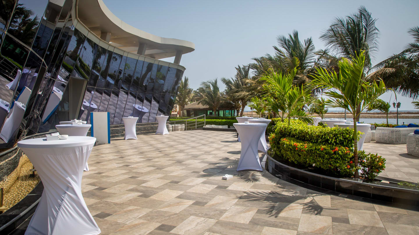 New pictures reveal Jeddah's sweeping Turn 13 as construction continues ...
