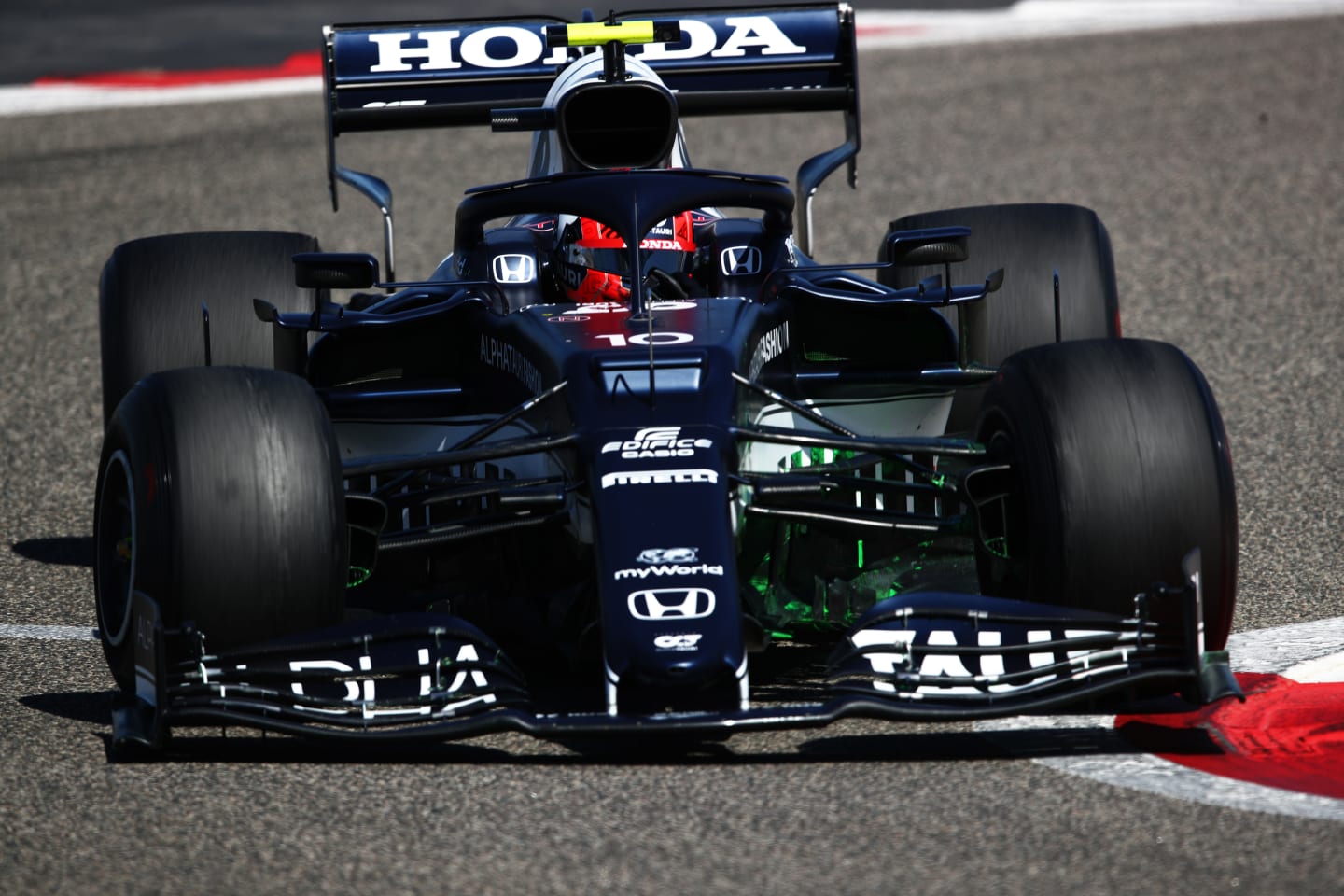 GALLERY: The best pics from the final day of testing in Bahrain ...