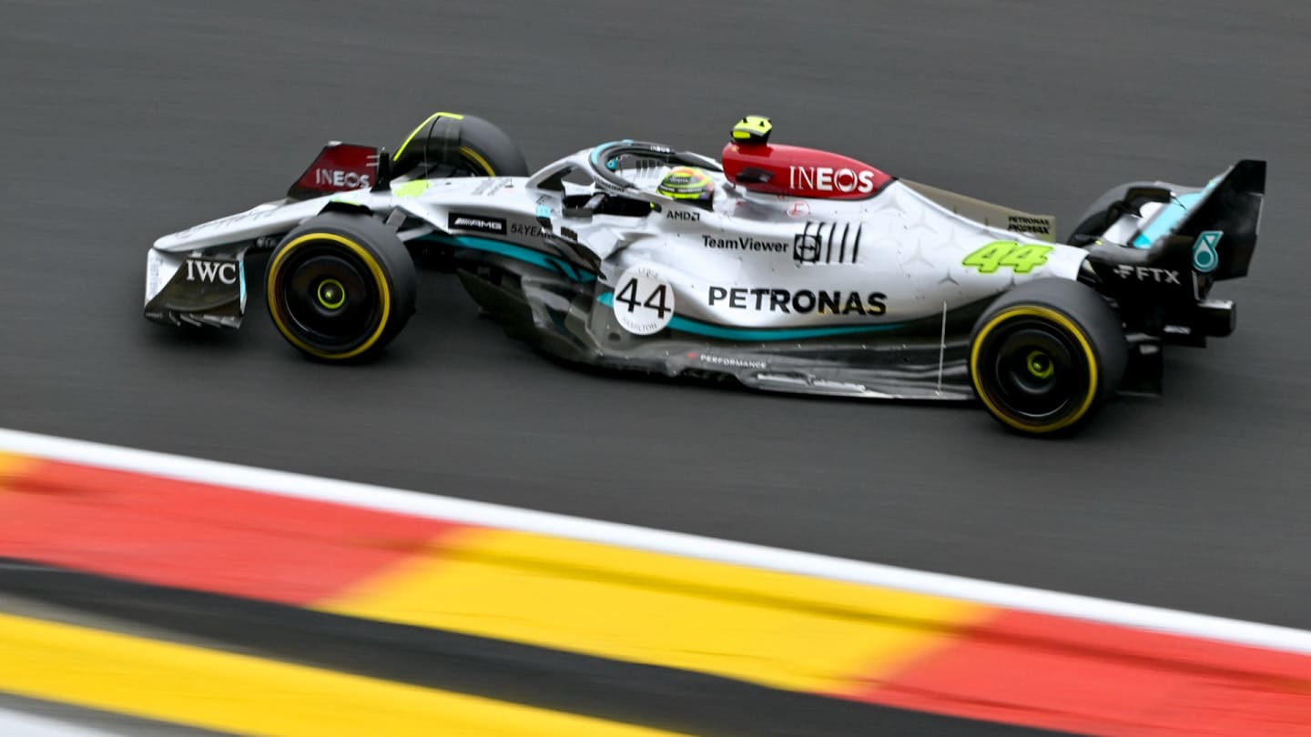 Russell and Hamilton concerned by 'extravagant' gap to Verstappen and Ferrari after day one in ...