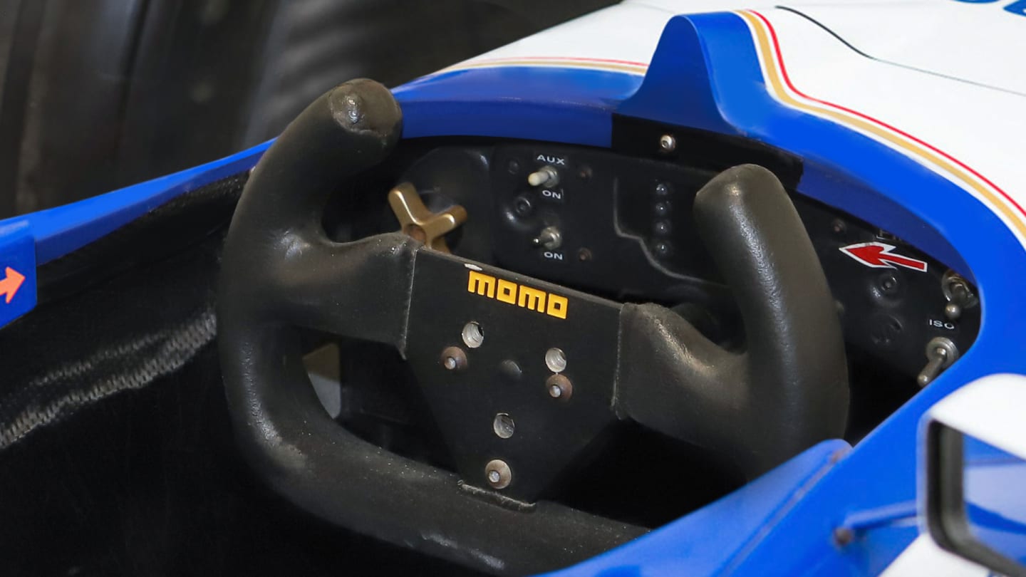 Villeneuve's 1997 championship-winning Williams show car up for sale on ...