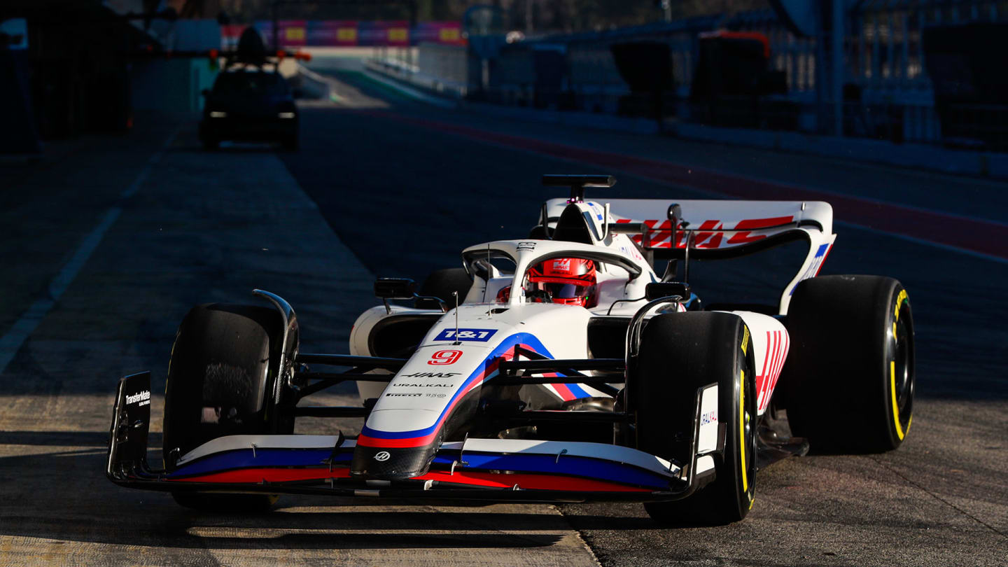 F1 pre-season running 2022: Who is driving on Day 1 in Spain? | Formula 1®