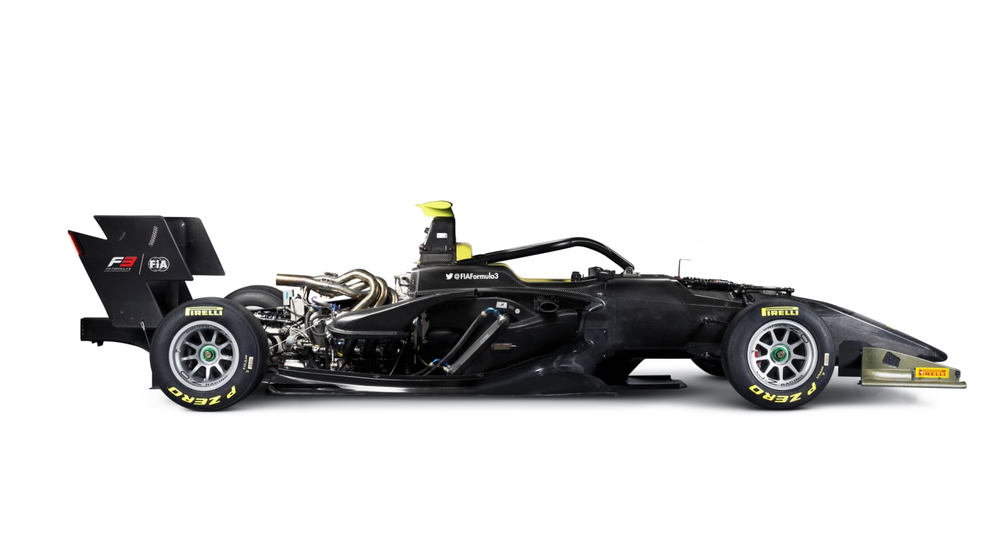 FIRST-LOOK: Brand-new Formula 3 car unveiled in Abu Dhabi | Formula 1®