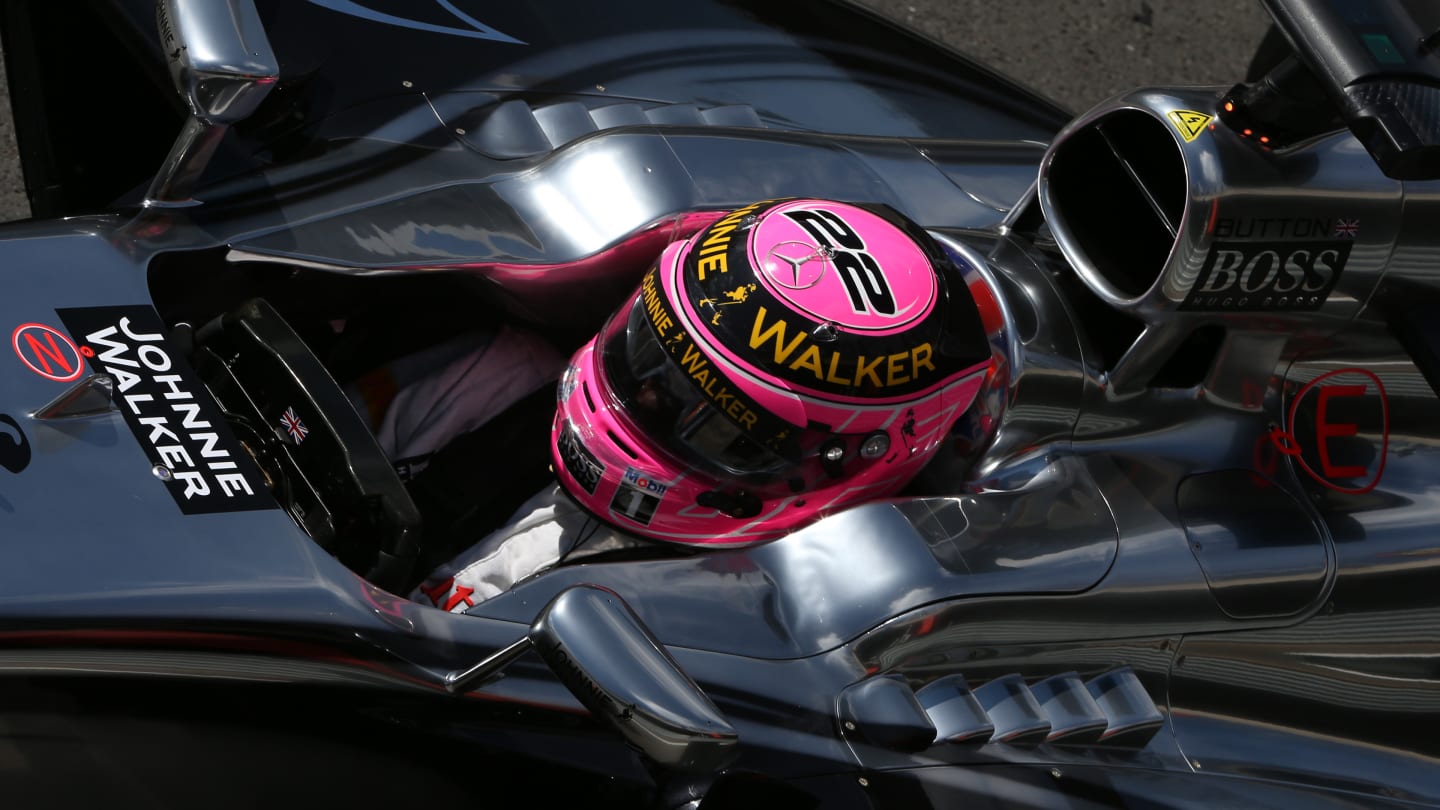 GALLERY: Pretty in pink?