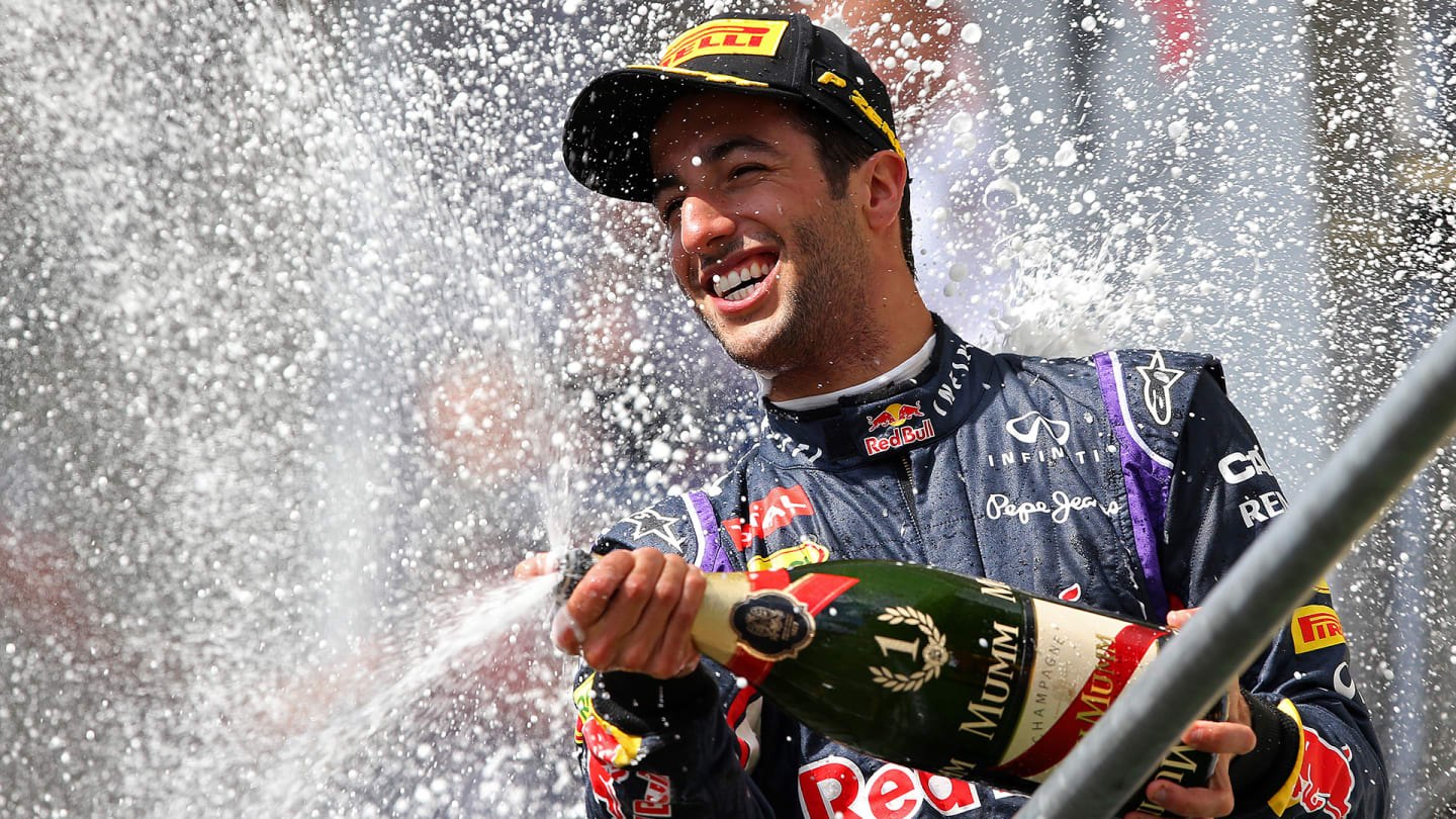 Daniel Ricciardo insists he’s ‘not thinking about’ Red Bull seat for ...