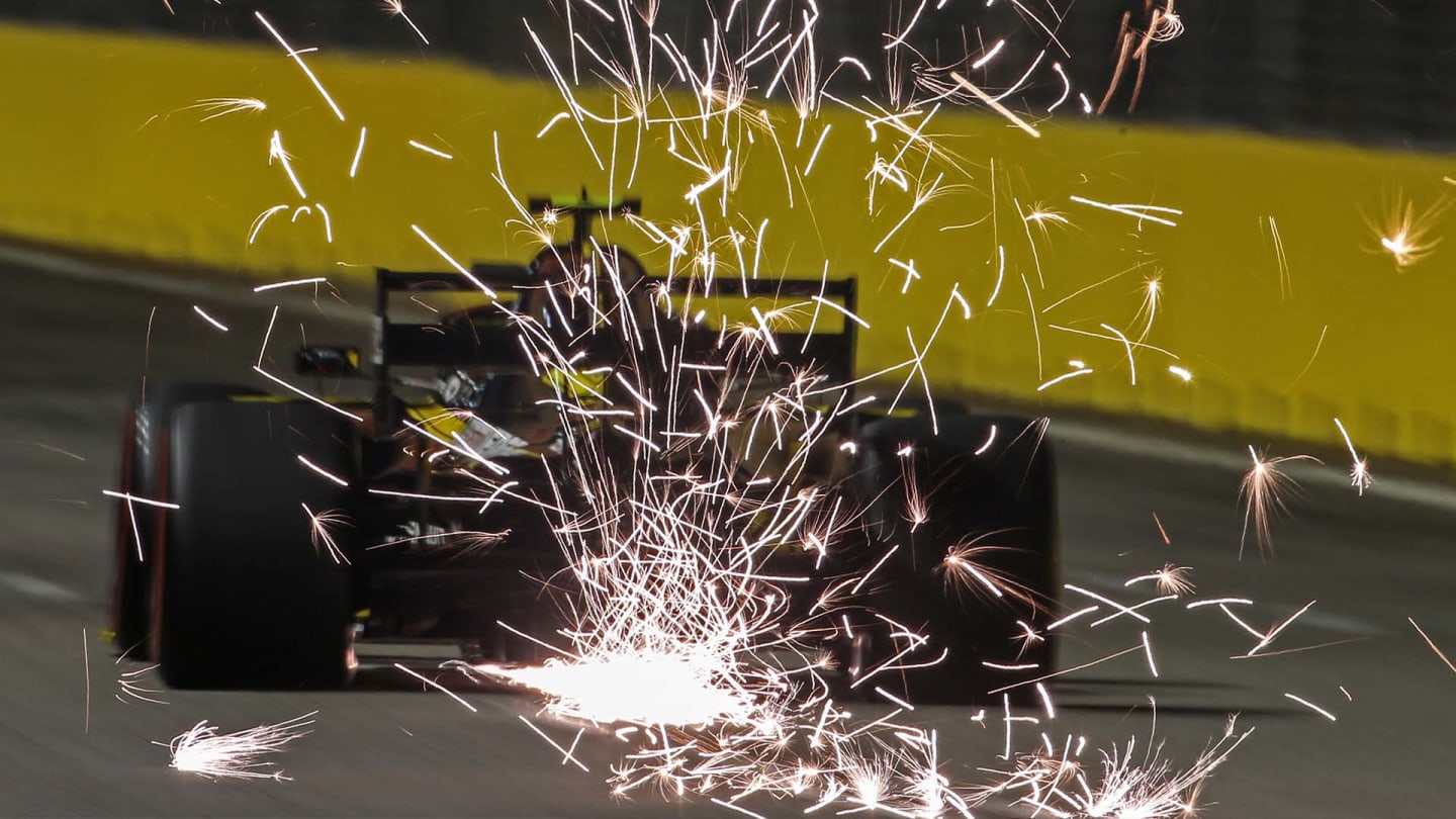 Top shots: 10 of the best images from Singapore | Formula 1®