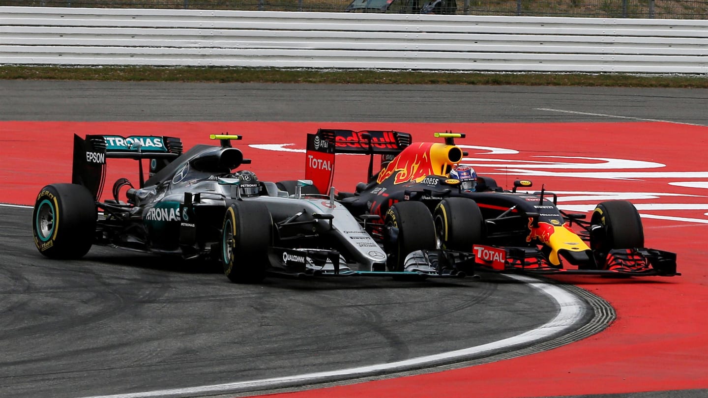 FIA tweaks driver penalty rules for 2017