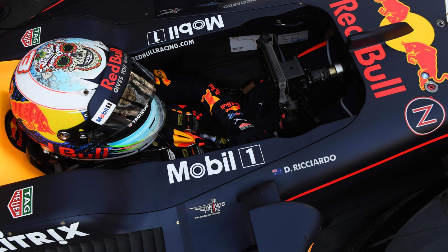 Engine change to drop Ricciardo down Mexico grid