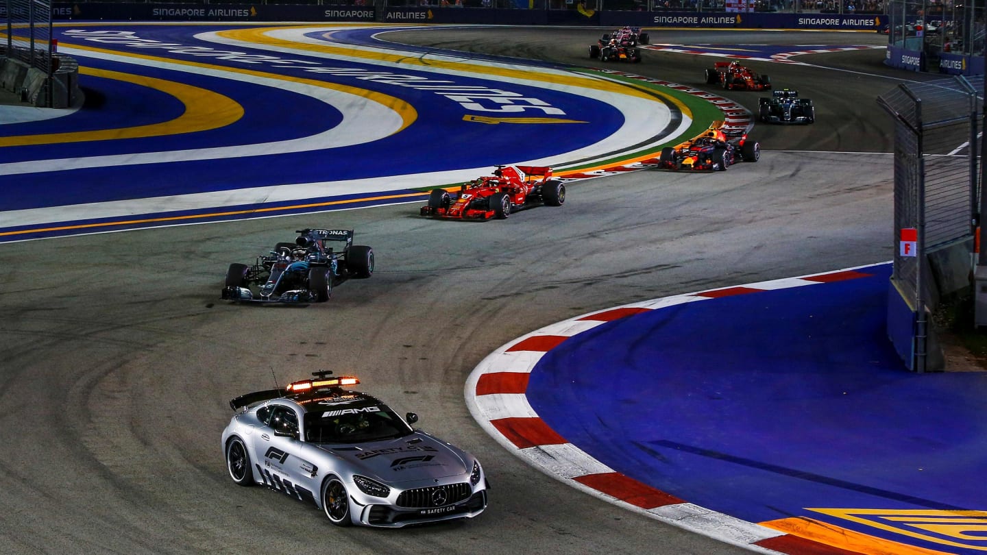What To Watch For in the 2019 Singapore Grand Prix | Formula 1®