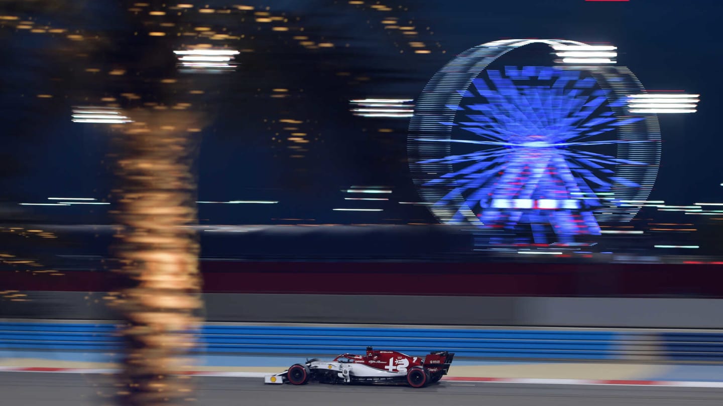 TOP SHOTS: 10 of the best photos from the Bahrain Grand Prix | Formula 1®