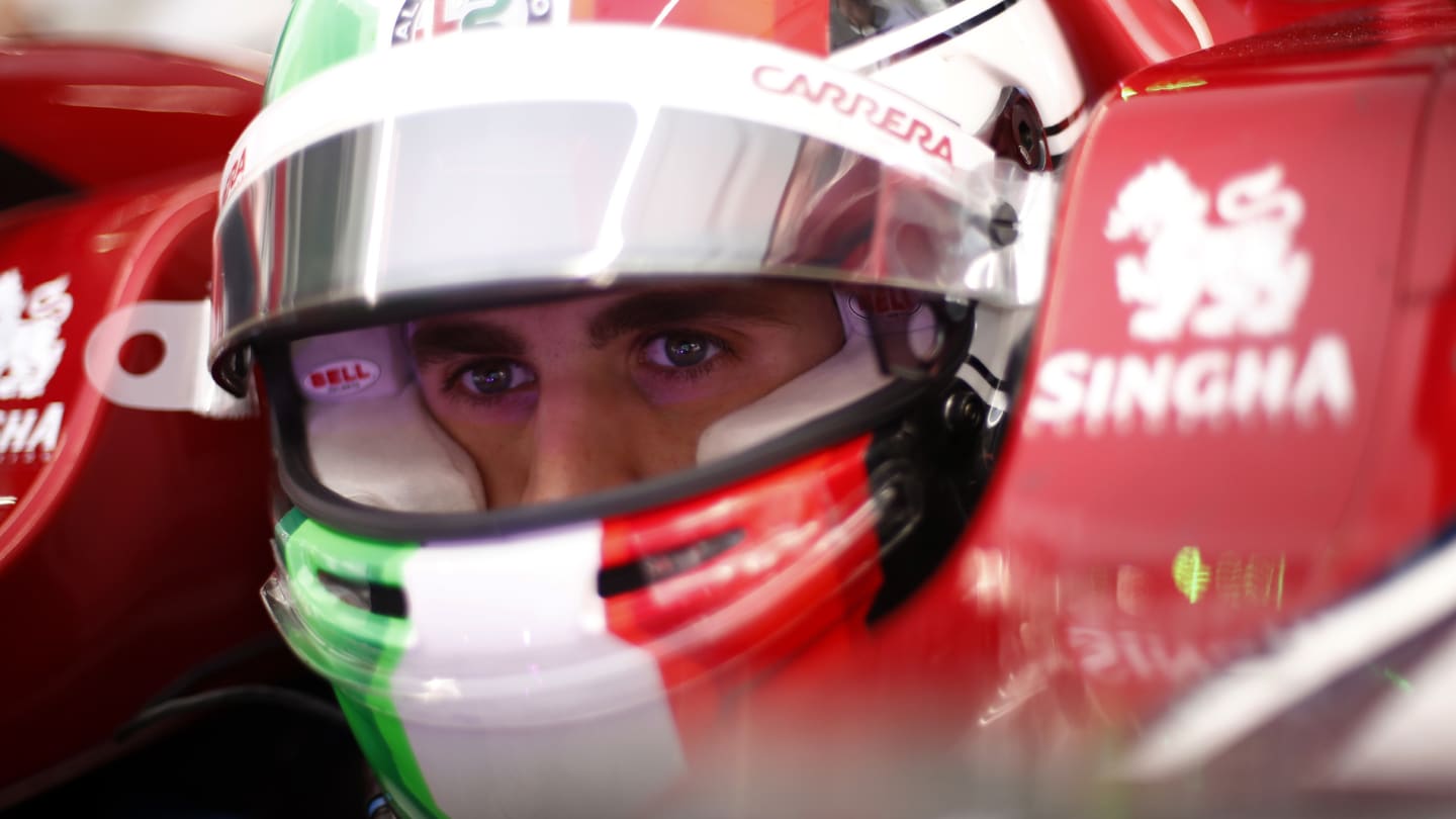 Test 2, Day 1: The best imagery from Barcelona | Formula 1®