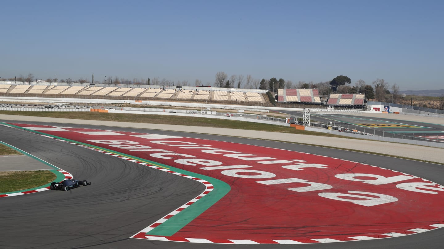 Test 2, Day 2: The top shots from Barcelona | Formula 1®