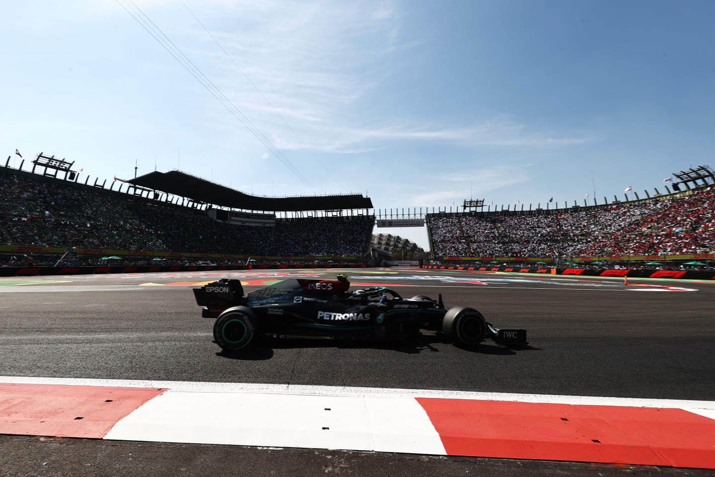 Remembering the Rodriguez brothers: Mexico’s first F1 superstars ...