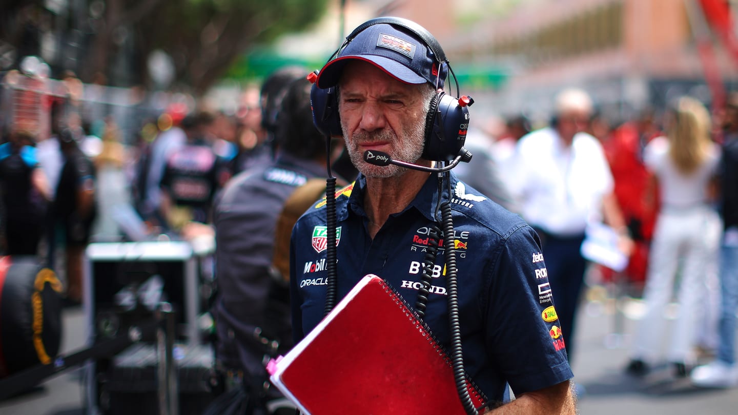 F1 design legend Newey reveals two times he was tempted by Ferrari move | Formula 1®