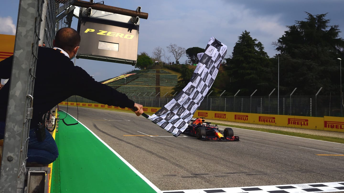 Have your name on the Chinese Grand Prix Chequered Flag | Formula 1®