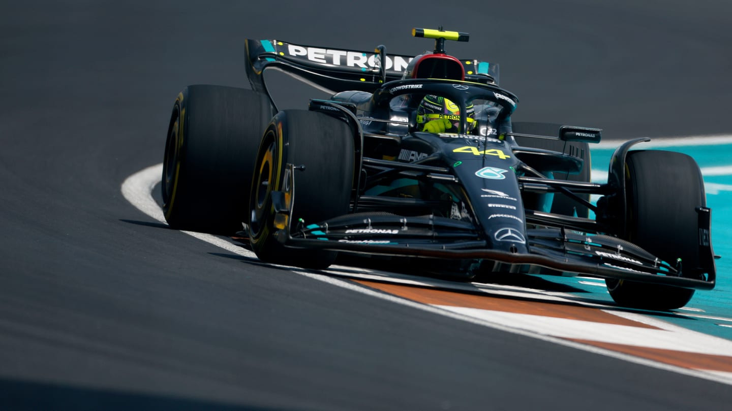 Lewis Hamilton explains change of heart by staying in F1 past his 40th ...