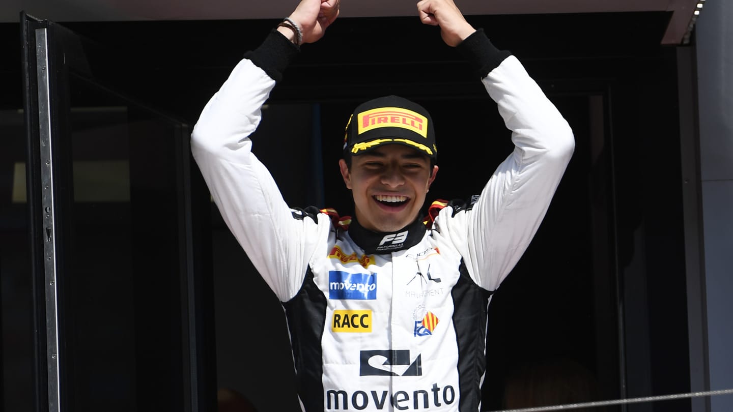F3: Marti takes lights-to-flag win in Barcelona Feature Race | Formula 1®
