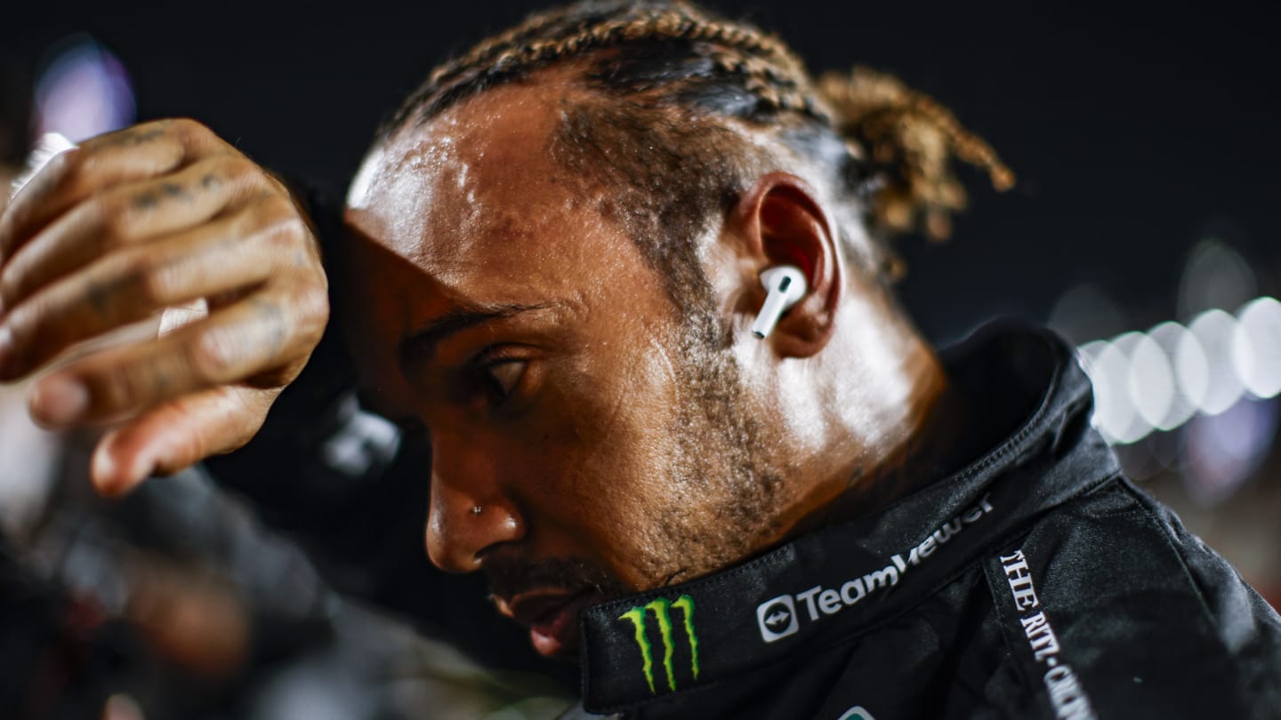 BARRETTO: After a second winless campaign in a row, can Lewis Hamilton ...