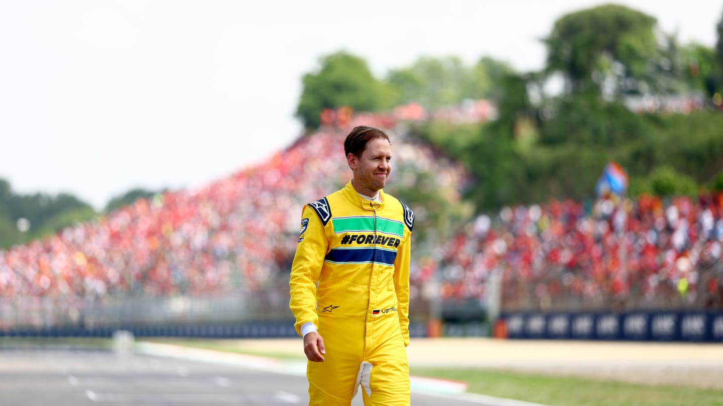 GALLERY: Sebastian Vettel pays tribute to Ayrton Senna and Roland ...