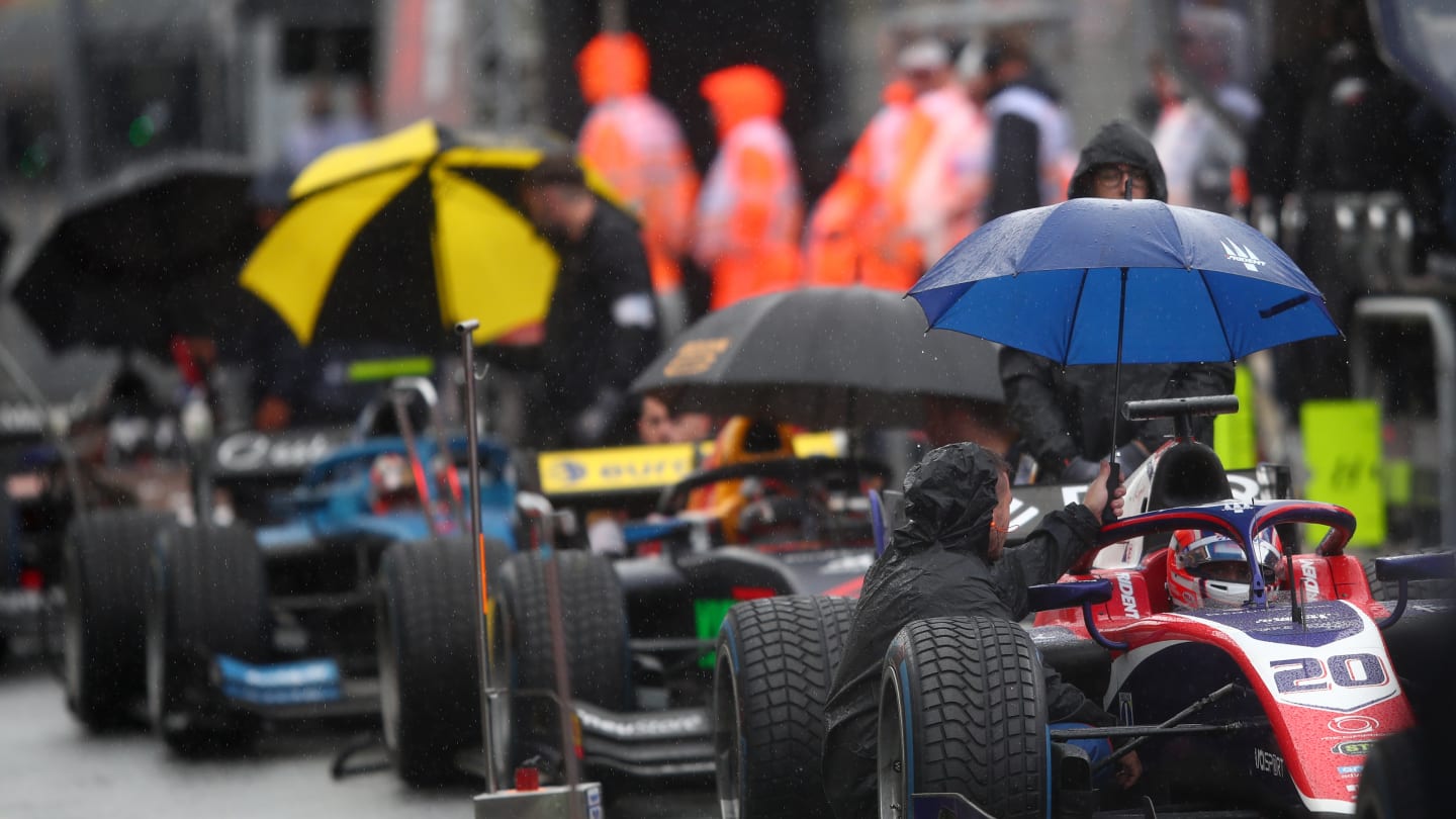 F2: Hadjar leads the field in Red Flagged wet Zandvoort Sprint | Formula 1®