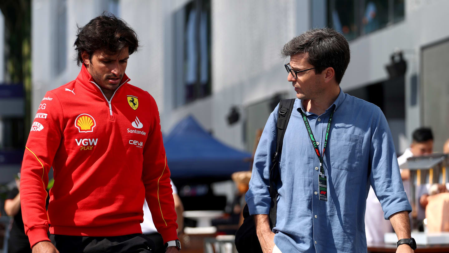 Carlos Sainz’s manager says ‘we’re still playing the game’ as he gives ...