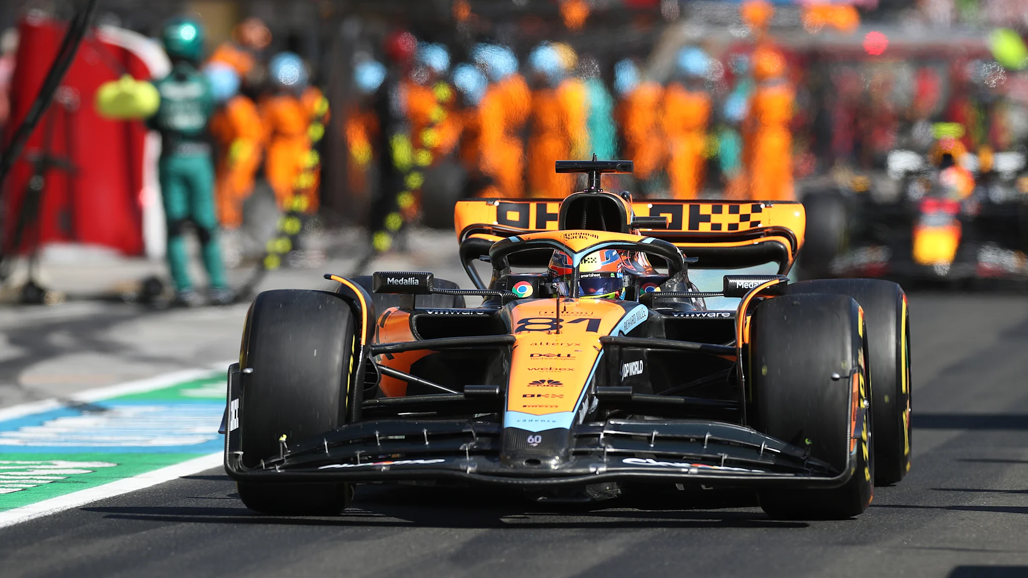 Pit stop ‘didn’t make much difference’ with Piastri able to take the ...
