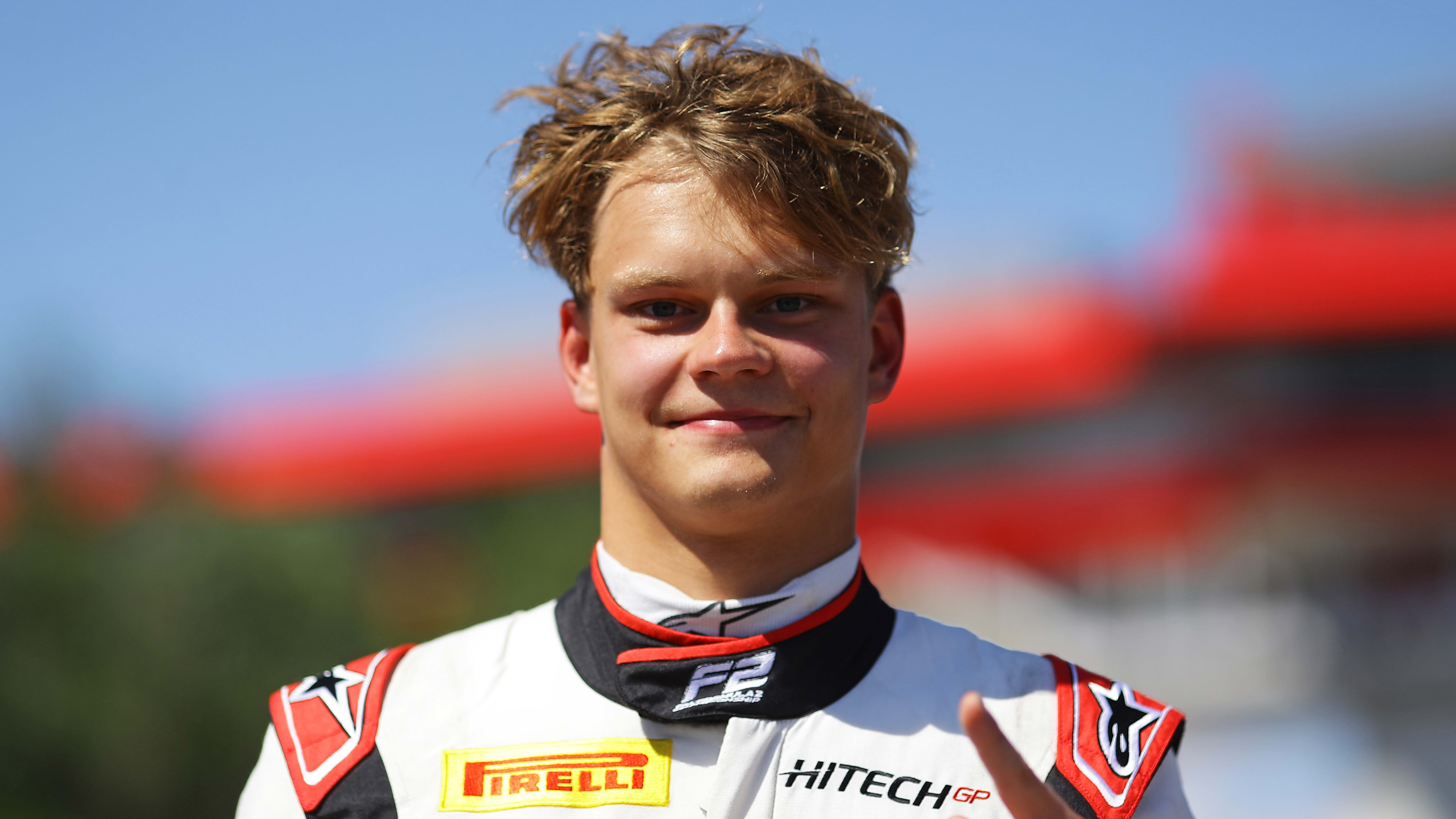 F2: Paul Aron earns maiden pole in close Barcelona Qualifying session ...